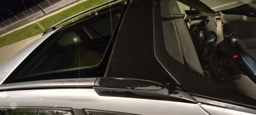 Citroen Grand C4 Picasso 2007 in Vilnius, with an engine capacity of 1.60 L and mileage of 295 thousand km for 1300 €, photo 37 on AUTOMOTO.COM.LV