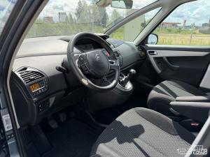 Citroen Grand C4 Picasso 2011 in Taurage, with an engine capacity of 1.60 L and mileage of 179 thousand km for 2400 €, photo 9 on AUTOMOTO.COM.LV