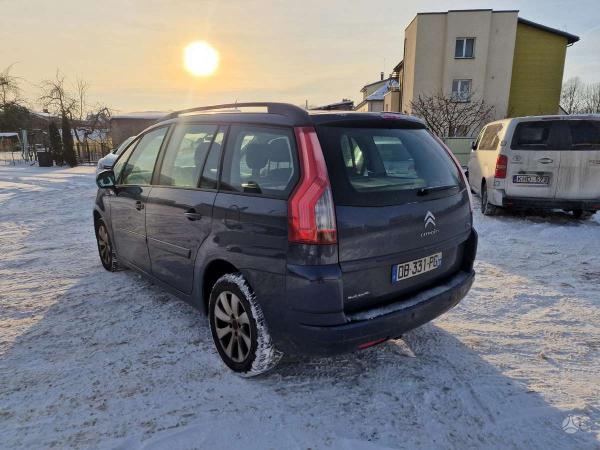 Citroen Grand C4 Picasso 2013 in Taurage, with an engine capacity of 1.56 L and mileage of 298 thousand km for 2750 €, photo 3 on AUTOMOTO.COM.LV
