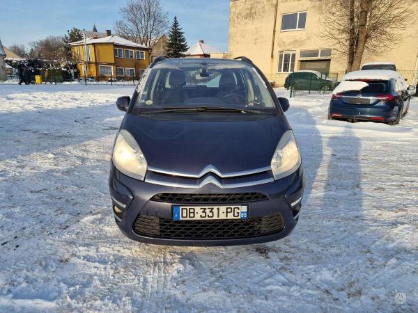 Citroen Grand C4 Picasso 2013 in Taurage, with an engine capacity of 1.56 L and mileage of 298 thousand km for 2750 €, photo 7 on AUTOMOTO.COM.LV