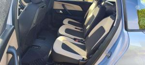 Citroen Grand C4 Picasso 2014 in Marijampole, with an engine capacity of 2.00 L and mileage of 230 thousand km for 4999 €, photo 11 on AUTOMOTO.COM.LV