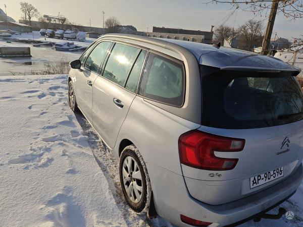 Citroen Grand C4 Picasso 2015 Klaipėda, ar dzinēja tilpumu 1.56 L un nobraukumu 270 tūkst. km par 4990 €, foto 4 vietnē AUTOMOTO.COM.LV
