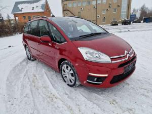 Sarkans Citroen Grand C4 Picasso 2013 Panevēža, ar dzinēja tilpumu 1.59 L un nobraukumu 221 tūkst. km par 3850 €, foto 3 vietnē AUTOMOTO.COM.LV
