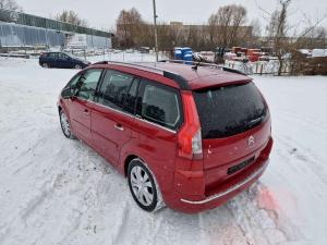 Sarkans Citroen Grand C4 Picasso 2013 Panevēža, ar dzinēja tilpumu 1.59 L un nobraukumu 221 tūkst. km par 3850 €, foto 19 vietnē AUTOMOTO.COM.LV