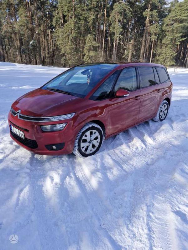 Sarkans Citroen Grand C4 Picasso 2013 Kauņa, ar dzinēja tilpumu 1.56 L un nobraukumu 207 tūkst. km par 5250 €, foto 5 vietnē AUTOMOTO.COM.LV
