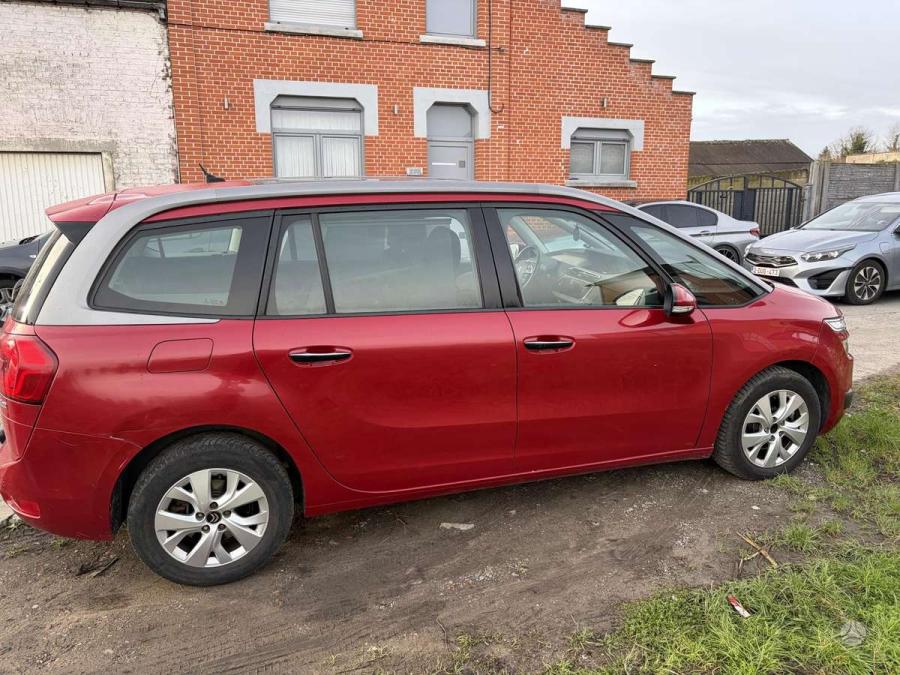 Sarkans Citroen Grand C4 Picasso 2014 Ukmergė, ar dzinēja tilpumu 1.60 L un nobraukumu 330 tūkst. km par 3950 €, foto 6 vietnē AUTOMOTO.COM.LV