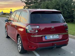 Sarkans Citroen Grand C4 Picasso 2014 Mažeikiai, ar dzinēja tilpumu 2.00 L un nobraukumu 267 tūkst. km par 5200 €, foto 6 vietnē AUTOMOTO.COM.LV