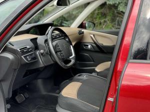Sarkans Citroen Grand C4 Picasso 2014 Mažeikiai, ar dzinēja tilpumu 2.00 L un nobraukumu 267 tūkst. km par 5200 €, foto 14 vietnē AUTOMOTO.COM.LV