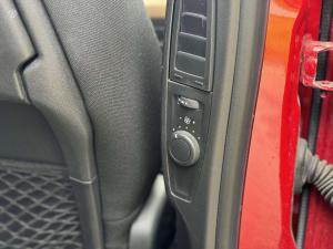 Sarkans Citroen Grand C4 Picasso 2014 Mažeikiai, ar dzinēja tilpumu 2.00 L un nobraukumu 267 tūkst. km par 5200 €, foto 25 vietnē AUTOMOTO.COM.LV