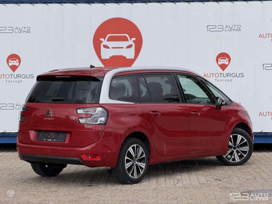Red Citroen Grand C4 Picasso 2016 in Taurage, with an engine capacity of 1.60 L and mileage of 139 thousand km for 6600 €, photo 8 on AUTOMOTO.COM.LV