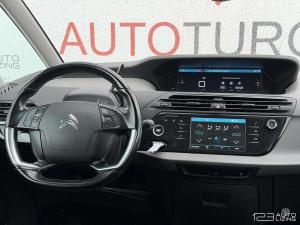Red Citroen Grand C4 Picasso 2016 in Taurage, with an engine capacity of 1.60 L and mileage of 139 thousand km for 6600 €, photo 14 on AUTOMOTO.COM.LV