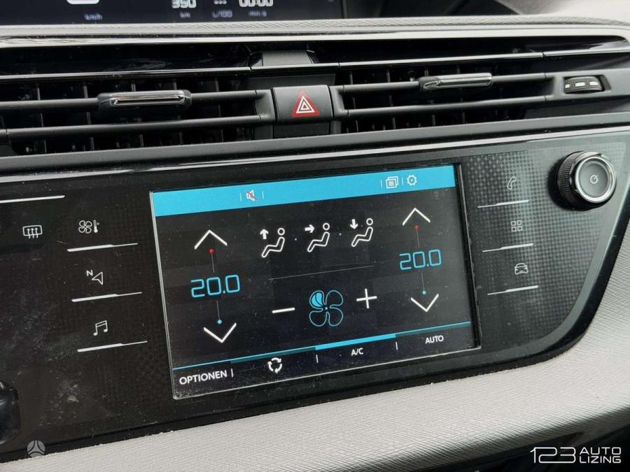 Red Citroen Grand C4 Picasso 2016 in Taurage, with an engine capacity of 1.60 L and mileage of 139 thousand km for 6600 €, photo 18 on AUTOMOTO.COM.LV