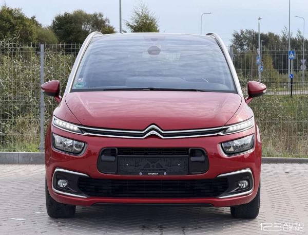 Sarkans Citroen Grand C4 Picasso 2016 Tauragė, ar dzinēja tilpumu 1.60 L un nobraukumu 139 tūkst. km par 7300 €, foto 4 vietnē AUTOMOTO.COM.LV