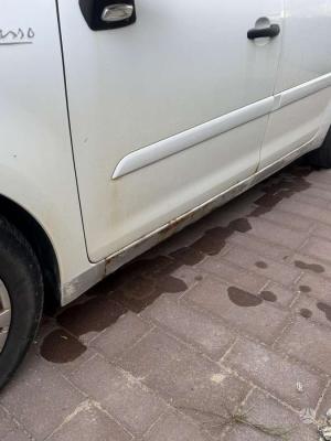 Balts Citroen Grand C4 Picasso 2010 Viļņa, ar dzinēja tilpumu 1.56 L un nobraukumu 305 tūkst. km par 999 €, foto 8 vietnē AUTOMOTO.COM.LV
