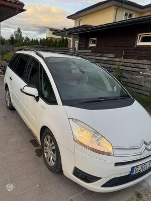 Balts Citroen Grand C4 Picasso 2010 Viļņa, ar dzinēja tilpumu 1.56 L un nobraukumu 305 tūkst. km par 999 €, foto 10 vietnē AUTOMOTO.COM.LV