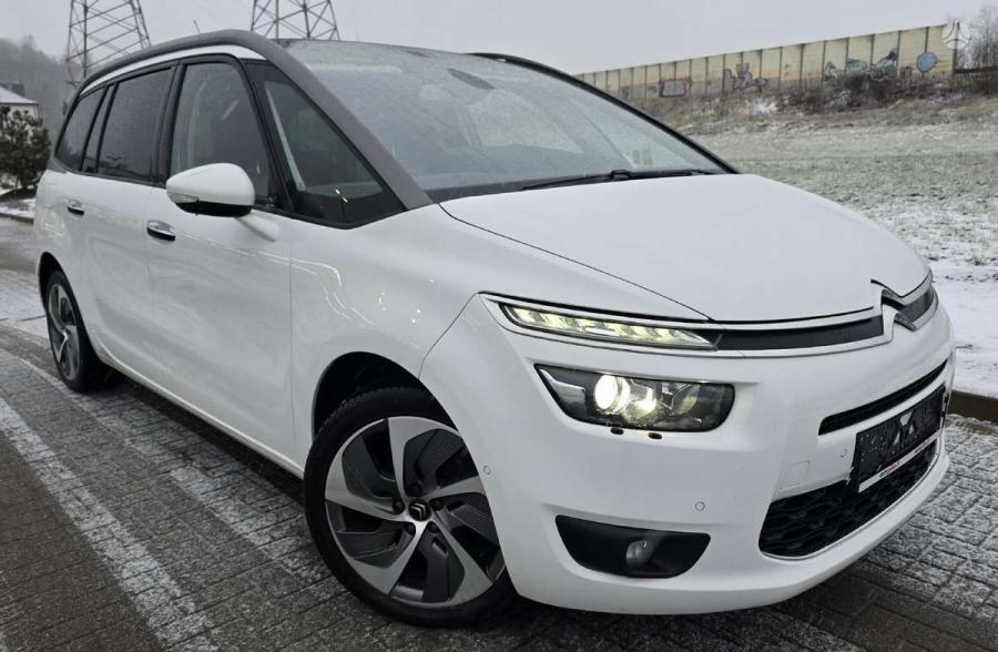 Balts Citroen Grand C4 Picasso 2014 Kauņa, ar dzinēja tilpumu 2.00 L un nobraukumu 305 tūkst. km par 6990 €, foto 1 vietnē AUTOMOTO.COM.LV