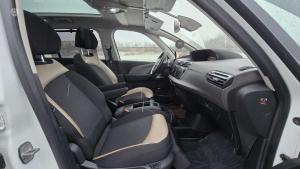 Balts Citroen Grand C4 Picasso 2014 Kauņa, ar dzinēja tilpumu 2.00 L un nobraukumu 305 tūkst. km par 6990 €, foto 18 vietnē AUTOMOTO.COM.LV