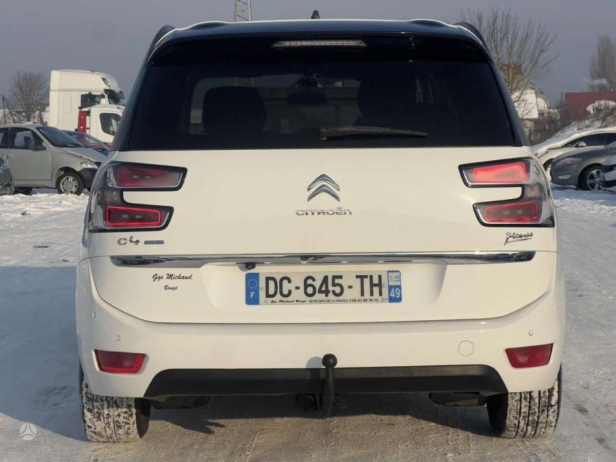 Balts Citroen Grand C4 Picasso 2014 Tauragė, ar dzinēja tilpumu 2.00 L un nobraukumu 245 tūkst. km par 5800 €, foto 6 vietnē AUTOMOTO.COM.LV