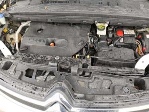 Balts Citroen Grand C4 Picasso 2014 Marijampole, ar dzinēja tilpumu 2.00 L un nobraukumu 343 tūkst. km par 3600 €, foto 18 vietnē AUTOMOTO.COM.LV