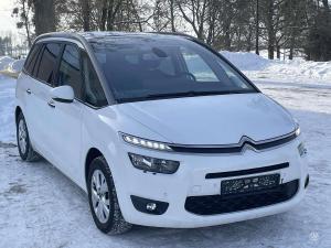White Citroen Grand C4 Picasso 2015 in Kaunas, with an engine capacity of 1.56 L and mileage of 245 thousand km for 4800 €, photo  on AUTOMOTO.COM.LV
