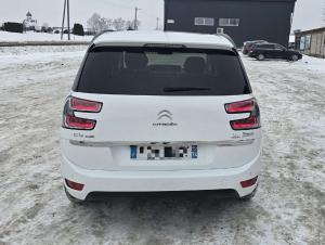 White Citroen Grand C4 Picasso 2016 in Taurage, with an engine capacity of 2.00 L and mileage of 207 thousand km for 6500 €, photo 7 on AUTOMOTO.COM.LV