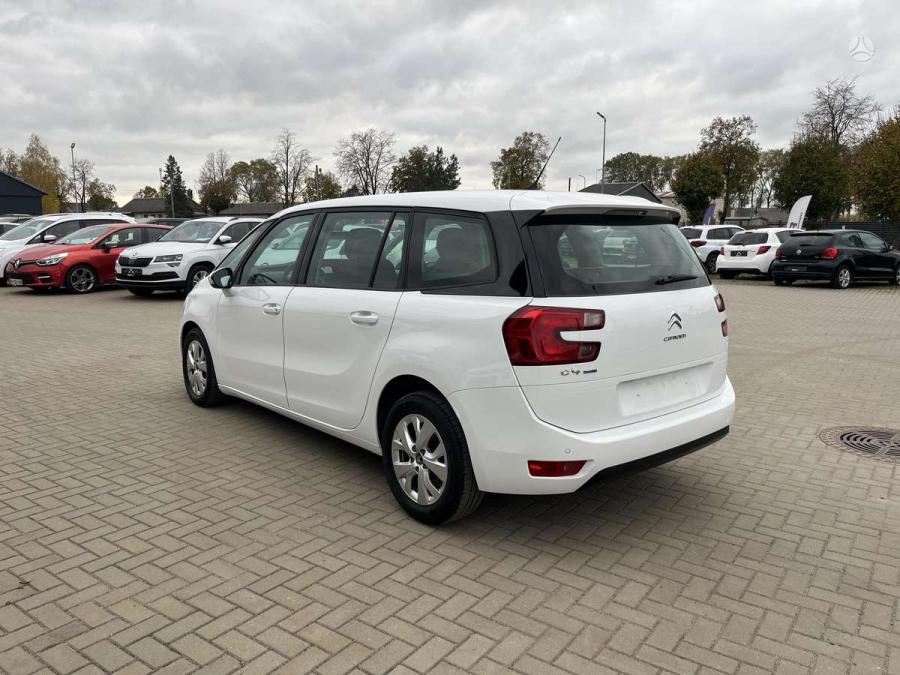 Balts Citroen Grand C4 Picasso 2016 Tauragė, ar dzinēja tilpumu 1.56 L un nobraukumu 243 tūkst. km par 3800 €, foto 15 vietnē AUTOMOTO.COM.LV