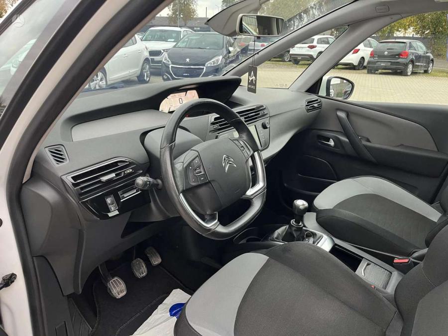Balts Citroen Grand C4 Picasso 2016 Tauragė, ar dzinēja tilpumu 1.56 L un nobraukumu 243 tūkst. km par 3800 €, foto 23 vietnē AUTOMOTO.COM.LV