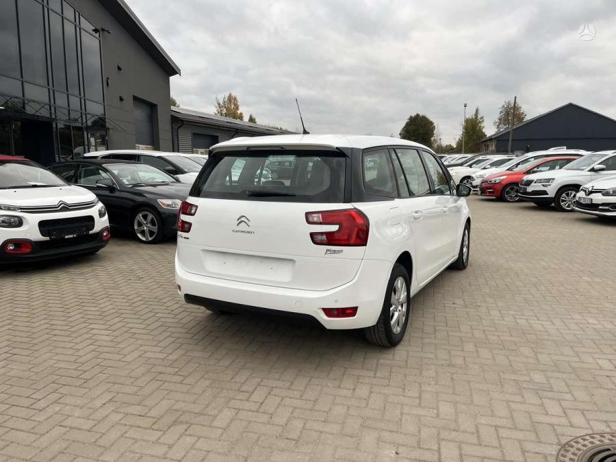 Balts Citroen Grand C4 Picasso 2016 Tauragė, ar dzinēja tilpumu 1.56 L un nobraukumu 243 tūkst. km par 3800 €, foto 12 vietnē AUTOMOTO.COM.LV