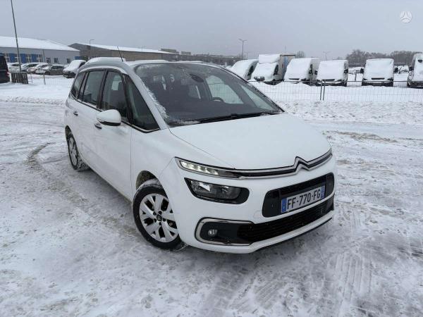 Balts Citroen Grand C4 Picasso 2017 Tauragė, ar dzinēja tilpumu 1.56 L un nobraukumu 259 tūkst. km par 5900 €, foto 1 vietnē AUTOMOTO.COM.LV