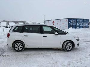 Balts Citroen Grand C4 Picasso 2017 Tauragė, ar dzinēja tilpumu 1.56 L un nobraukumu 259 tūkst. km par 5900 €, foto 2 vietnē AUTOMOTO.COM.LV