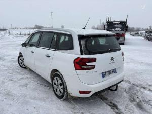 White Citroen Grand C4 Picasso 2017 in Taurage, with an engine capacity of 1.56 L and mileage of 259 thousand km for 5900 €, photo 5 on AUTOMOTO.COM.LV