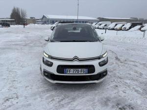 White Citroen Grand C4 Picasso 2017 in Taurage, with an engine capacity of 1.56 L and mileage of 259 thousand km for 5900 €, photo 8 on AUTOMOTO.COM.LV