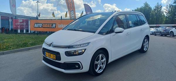White Citroen Grand C4 Picasso 2017 in Kaunas, with an engine capacity of 1.56 L and mileage of 229 thousand km for 6550 €, photo 2 on AUTOMOTO.COM.LV