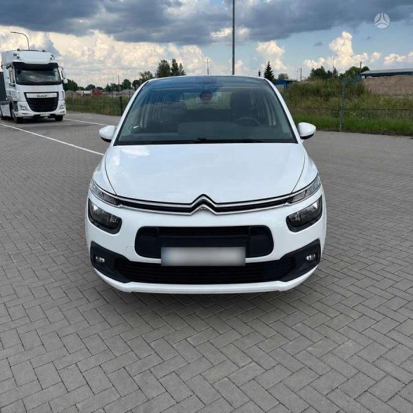 Balts Citroen Grand C4 Picasso 2017 Tauragė, ar dzinēja tilpumu 1.56 L un nobraukumu 191 tūkst. km par 4900 €, foto 1 vietnē AUTOMOTO.COM.LV