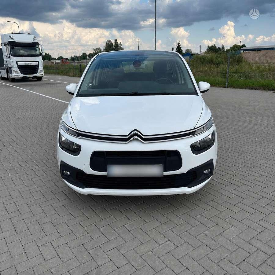 Balts Citroen Grand C4 Picasso 2017 Tauragė, ar dzinēja tilpumu 1.56 L un nobraukumu 191 tūkst. km par 4900 €, foto 1 vietnē AUTOMOTO.COM.LV