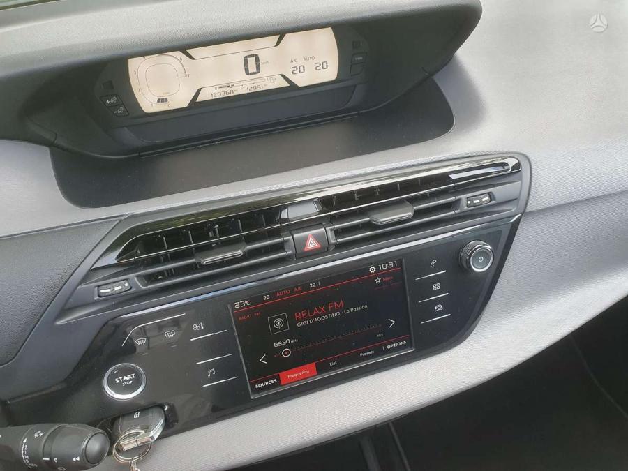 Balts Citroen Grand C4 Picasso 2017 Tauragė, ar dzinēja tilpumu 1.60 L un nobraukumu 120 tūkst. km par 6500 €, foto 26 vietnē AUTOMOTO.COM.LV