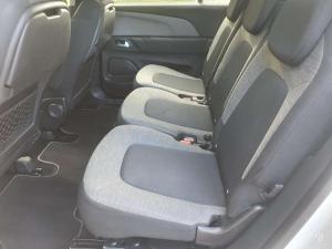 Balts Citroen Grand C4 Picasso 2017 Tauragė, ar dzinēja tilpumu 1.60 L un nobraukumu 120 tūkst. km par 6500 €, foto 37 vietnē AUTOMOTO.COM.LV