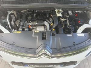 Balts Citroen Grand C4 Picasso 2017 Tauragė, ar dzinēja tilpumu 1.60 L un nobraukumu 120 tūkst. km par 6500 €, foto 40 vietnē AUTOMOTO.COM.LV