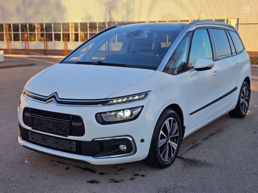 Balts Citroen Grand C4 Picasso 2018 Rokiškis, ar dzinēja tilpumu 1.60 L un nobraukumu 130 tūkst. km par 6850 €, foto 4 vietnē AUTOMOTO.COM.LV