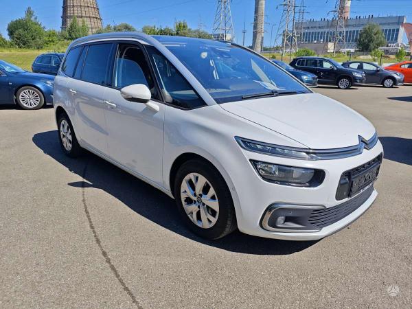 Balts Citroen Grand C4 Picasso 2018 Kauņa, ar dzinēja tilpumu 1.56 L un nobraukumu 228 tūkst. km par 6850 €, foto 3 vietnē AUTOMOTO.COM.LV