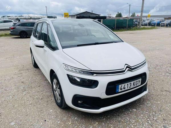 Balts Citroen Grand C4 Picasso 2018 Viļņa, ar dzinēja tilpumu 1.56 L un nobraukumu 218 tūkst. km par 5300 €, foto 1 vietnē AUTOMOTO.COM.LV