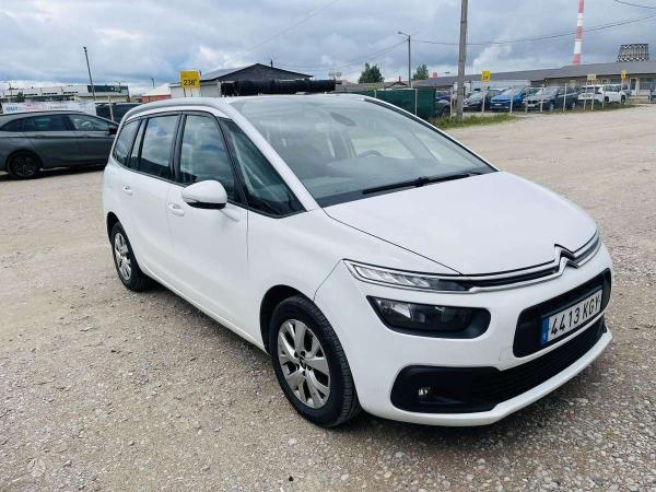 Balts Citroen Grand C4 Picasso 2018 Viļņa, ar dzinēja tilpumu 1.56 L un nobraukumu 218 tūkst. km par 5300 €, foto 4 vietnē AUTOMOTO.COM.LV