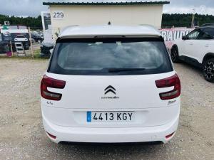 White Citroen Grand C4 Picasso 2018 in Vilnius, with an engine capacity of 1.56 L and mileage of 218 thousand km for 5300 €, photo 8 on AUTOMOTO.COM.LV