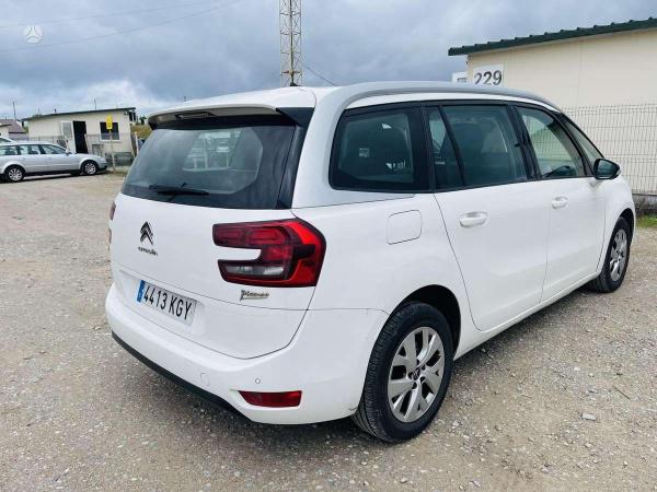 Balts Citroen Grand C4 Picasso 2018 Viļņa, ar dzinēja tilpumu 1.56 L un nobraukumu 218 tūkst. km par 5300 €, foto 9 vietnē AUTOMOTO.COM.LV