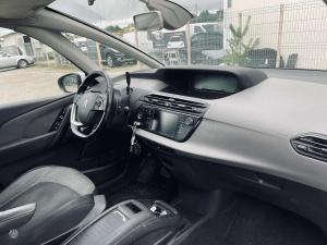 White Citroen Grand C4 Picasso 2018 in Vilnius, with an engine capacity of 1.56 L and mileage of 218 thousand km for 5300 €, photo 11 on AUTOMOTO.COM.LV