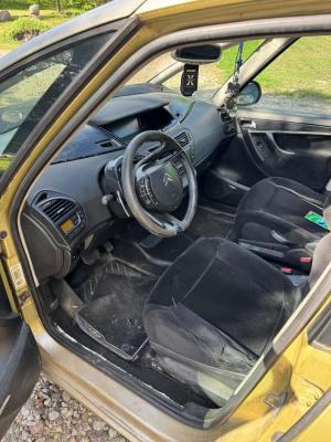 Dzeltens Citroen Grand C4 Picasso 2009 Molėtai, ar dzinēja tilpumu 2.00 L un nobraukumu 333 tūkst. km par 430 €, foto 5 vietnē AUTOMOTO.COM.LV