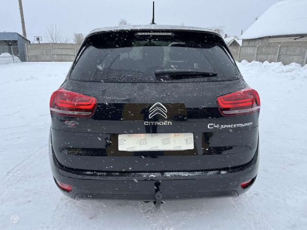 Black Citroen Grand C4 SpaceToure 2018 in Taurage, with an engine capacity of 1.56 L and mileage of 260 thousand km for 5900 €, photo 6 on AUTOMOTO.COM.LV