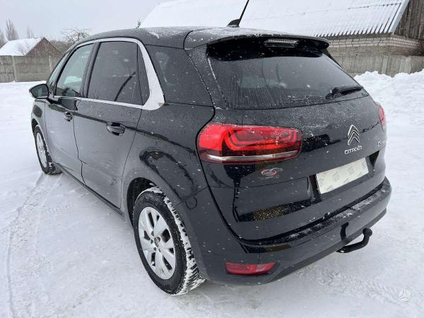 Black Citroen Grand C4 SpaceToure 2018 in Taurage, with an engine capacity of 1.56 L and mileage of 260 thousand km for 5900 €, photo 7 on AUTOMOTO.COM.LV