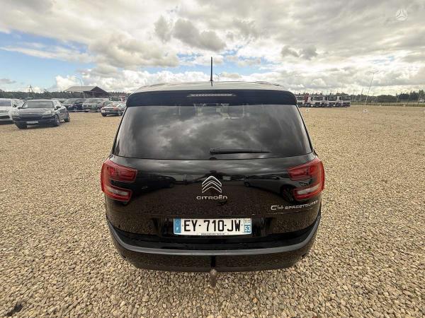 Melns Citroen Grand C4 SpaceToure 2018 Tauragė, ar dzinēja tilpumu 1.56 L un nobraukumu 200 tūkst. km par 6500 €, foto 7 vietnē AUTOMOTO.COM.LV
