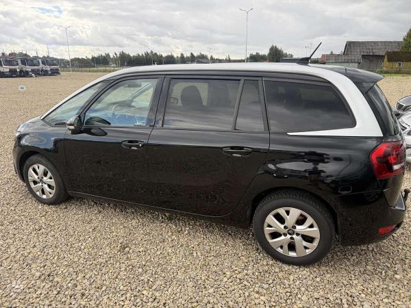 Melns Citroen Grand C4 SpaceToure 2018 Tauragė, ar dzinēja tilpumu 1.56 L un nobraukumu 200 tūkst. km par 6500 €, foto 9 vietnē AUTOMOTO.COM.LV